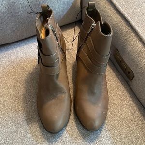 Express | Shoes | Nwt Express Brown Block Heel Boots With Silver Buckle ...